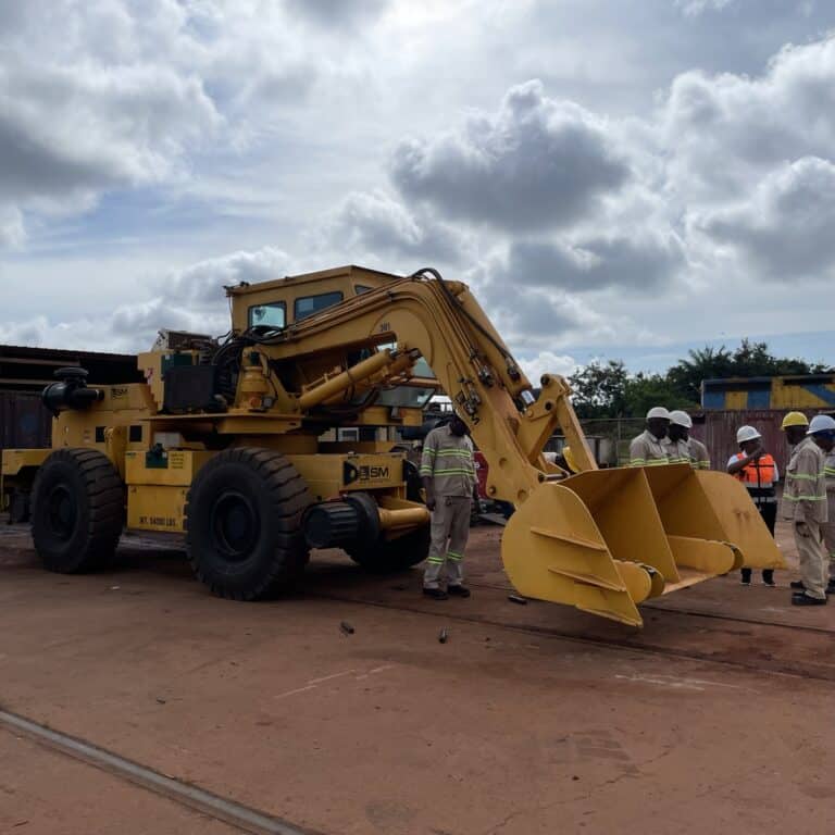 361 Swing Cab Swingloader - Swingmaster