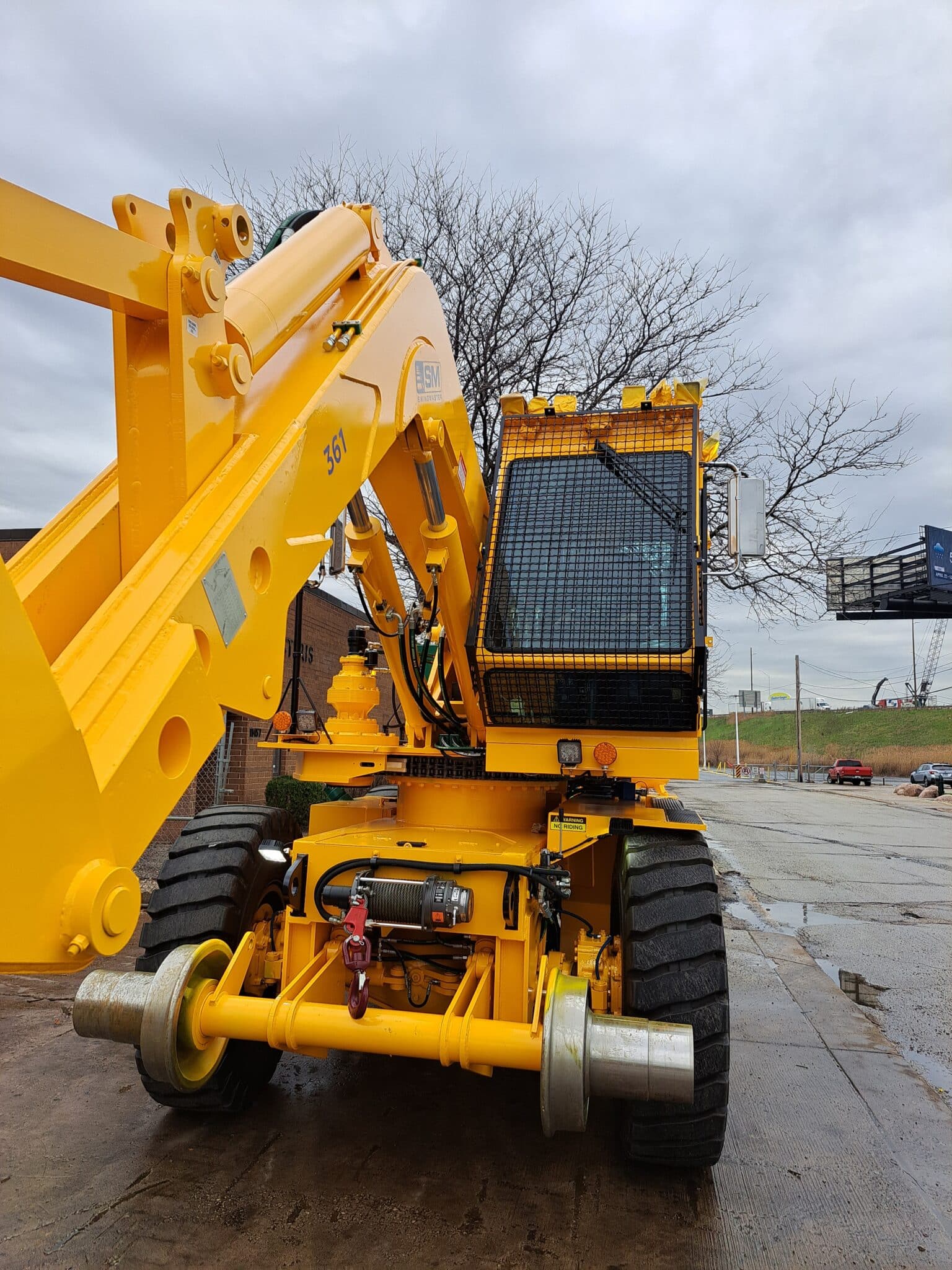 361 Swing Cab Swingloader - Swingmaster